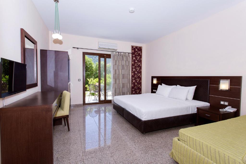 Hellenic Travel Group | Business